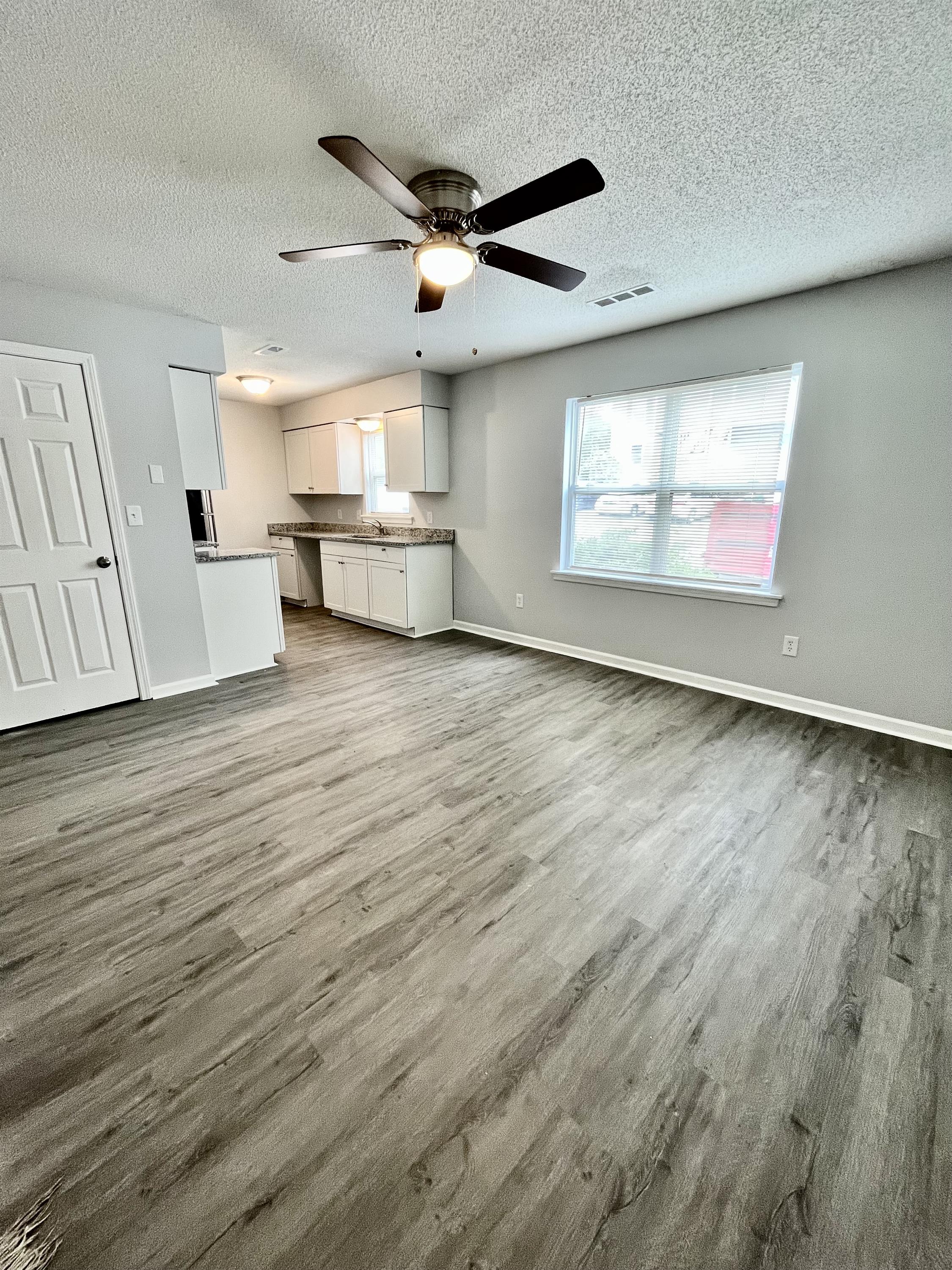 Home [primerealtypm.managebuilding.com]